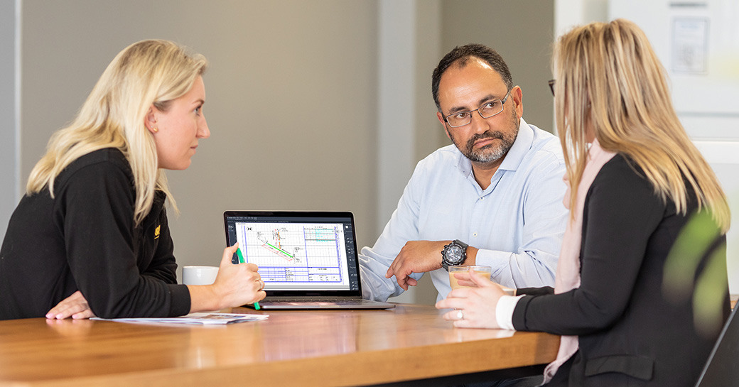 Consulting | Prisma Tech